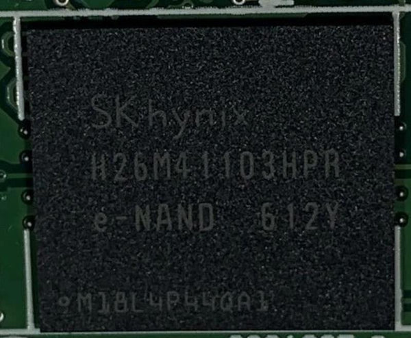 SKhynix SK Hynix e-NAND 612Y Chip H26M41103HPR 9M18L4P44QA1 A7W93-6704